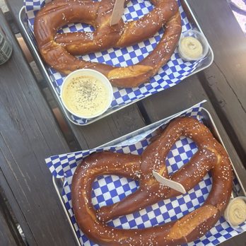 SCHOLZ GARTEN - Updated March 2025 - 420 Photos & 495 Reviews - 1607 ...