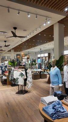TOMMY BAHAMA | MARLIN BAR & STORE - Updated September 2025 - 78 Photos ...