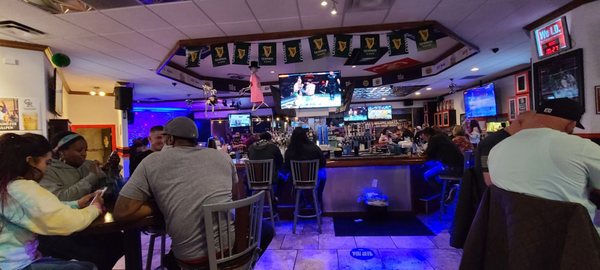 GOOD COMPANY RESTAURANT & BAR - Updated March 2025 - 52 Photos & 99 ...