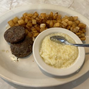 BAGNER AND ALEXA’S DOWNTOWN CAFE - Updated December 2024 - 30 Photos ...