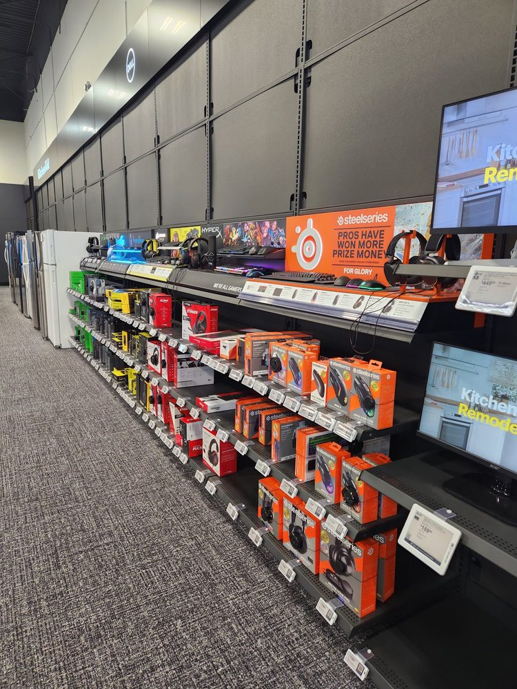 BEST BUY - Updated October 2025 - 43 Photos & 249 Reviews - 23000 Savi ...