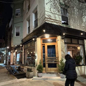 ALICE - Updated October 2025 - 186 Photos & 57 Reviews - 901 Christian ...