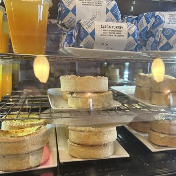 THE BLACK FLAMINGO - Updated September 2025 - 109 Photos & 83 Reviews ...