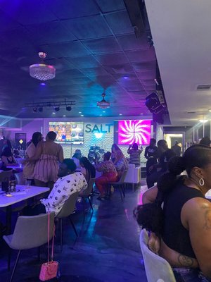 SALT BAR & BISTRO - 66 Photos & 19 Reviews - 3101 S Mendenhall Rd ...