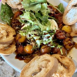 QUENCH TAPS AND TAPAS - 135 Photos & 77 Reviews - 14010 N Litchfield Rd ...