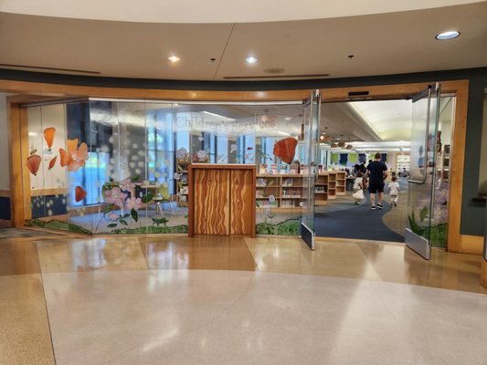 MOUNTAIN VIEW PUBLIC LIBRARY - Updated November 2025 - 163 Photos & 265 ...