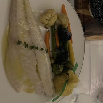 TULLIO - Updated October 2025 - 142 Photos & 90 Reviews - 160 Andalusia ...