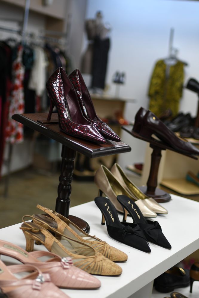 DOWNTOWN RESCUE MISSION THRIFT STORE - Updated August 2024 - 11 Photos ...