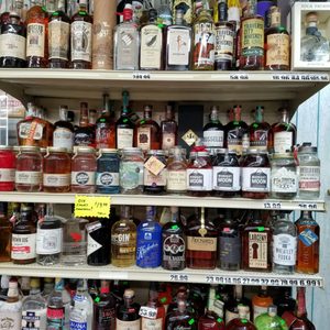 BELMONT BEVERAGE - CHALET PARTY SHOPPE - Updated December 2025 - 667 ...