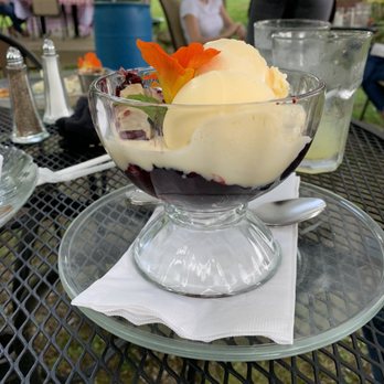 STREAM CLIFF FARM - Updated July 2025 - 128 Photos & 44 Reviews - 8225 ...