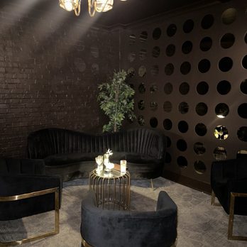 NOWHERE SPECIAL COCKTAIL LOUNGE - Updated August 2024 - 126 Photos & 39 ...