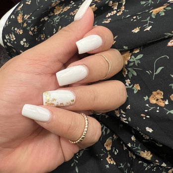 ALLURING NAILS - Updated July 2025 - 113 Photos & 82 Reviews - 5445 Old ...