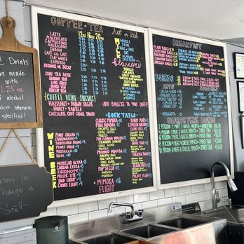 HIGH TIDE DAIQUIRIS & MIMOSAS - Updated May 2025 - 66 Photos & 37 ...