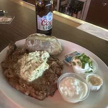 AA BAR & GRILL - Updated November 2024 - 133 Photos & 334 Reviews - 929 ...