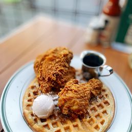 FIXINS SOUL KITCHEN - LOS ANGELES - Updated June 2025 - 4397 Photos ...