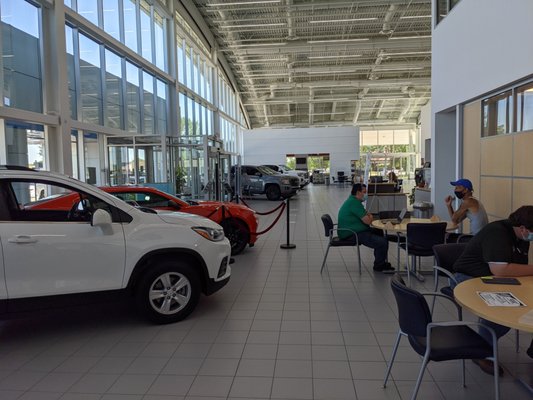 RYDELL CHEVROLET GMC - Updated July 2025 - 30 Photos & 35 Reviews ...