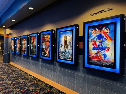 MJR WESTLAND CINEMA - Updated July 2025 - 68 Photos & 82 Reviews - 6800 ...