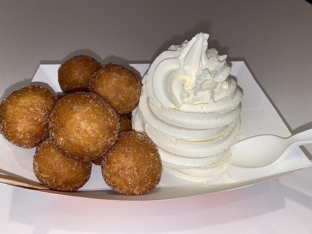 MR. PUFFS - Updated October 2025 - 12 Photos - 189 Bell Blvd ...