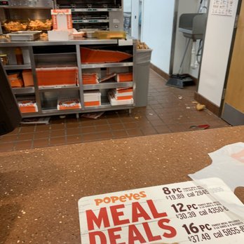 POPEYES LOUISIANA KITCHEN - Updated July 2025 - 14 Photos & 30 Reviews ...