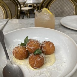 PRUNELLA - Updated May 2025 - 529 Photos & 275 Reviews - 112 S 13th St ...