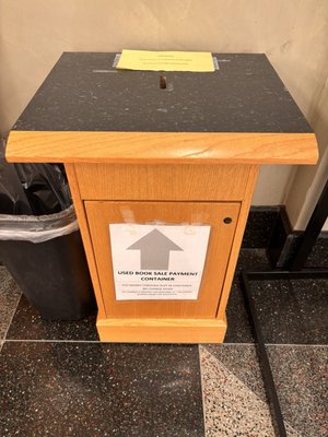 CLINTON MACOMB PUBLIC LIBRARY - Updated July 2025 - 54 Photos & 25 ...