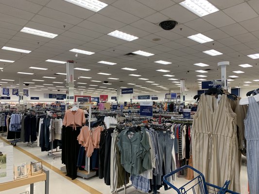 MARSHALLS DEPARTMENT STORE - Updated May 2026 - 17 Photos & 23 Reviews ...