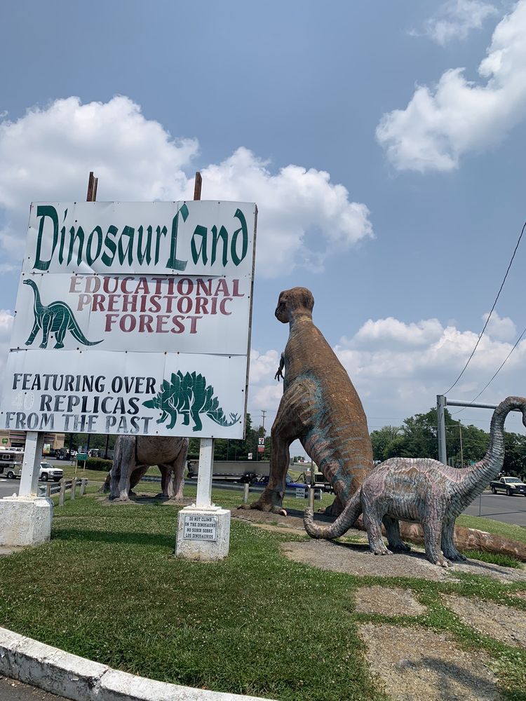 Dinosaur Land, White Post | Roadtrippers