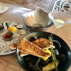 ANGELO’S TAVERNA - 1270 Photos & 1464 Reviews - 620 E 6th Ave, Denver ...