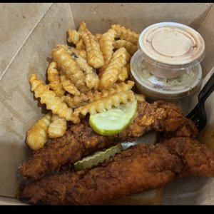 CHICKEN FIRE - 608 Photos & 493 Reviews - 2425 E Colonial Dr, Orlando ...