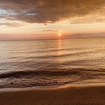 PIERCES POINT BEACH - Updated November 2025 - 299-65 N Beach Dr, Middle ...