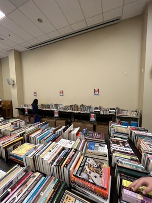 CENTENNIAL HILLS LIBRARY - Updated December 2025 - 120 Photos & 75 ...