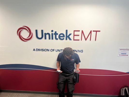 UNITEK EMT - Updated October 2025 - 30 Photos & 20 Reviews - 1150 S ...