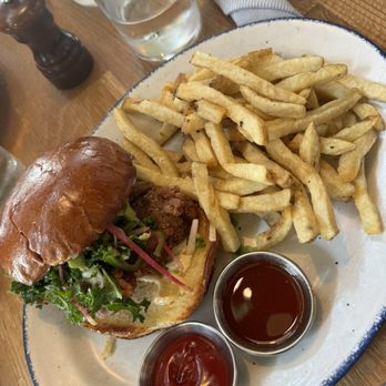 BEATRIX MARKET - Updated December 2025 - 67 Photos & 72 Reviews - 155 N ...