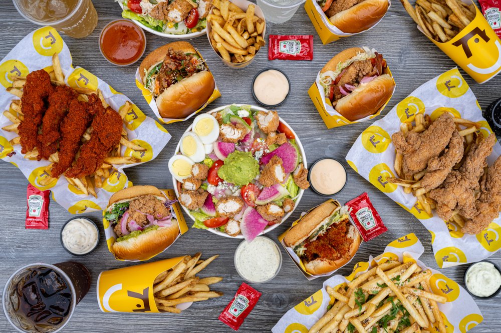 STARBIRD CHICKEN - 206 Photos & 121 Reviews - 780 S Airport Blvd, San ...