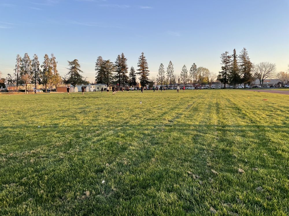 MERCED HIGH SCHOOL - Updated October 2024 - 14 Photos - 205 W Olive Ave ...