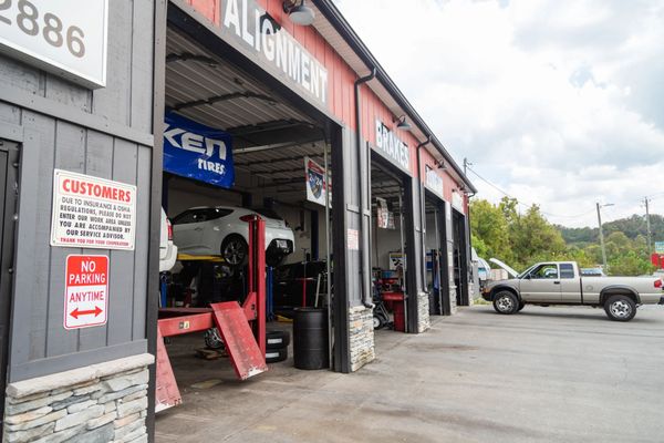 Stunning Smoky Mountain Auto And Jeep Repair Images