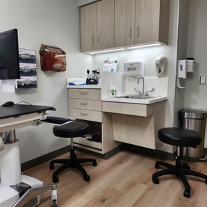 FOREST VIEW HOSPITAL - Updated January 2026 - 19 Reviews - 1055 Medical ...