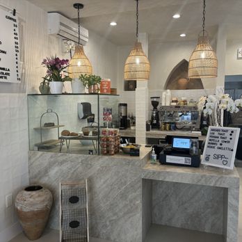 SIPP COFFEE HOUSE - Updated April 2024 - 87 Photos & 27 Reviews - 1427 ...