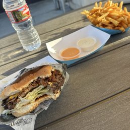 BURGER KOOK - Updated December 2025 - 308 Photos & 117 Reviews - 5114 ...