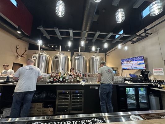 TRAIL STOP BREWERY - Updated December 2025 - 10 Photos & 21 Reviews ...