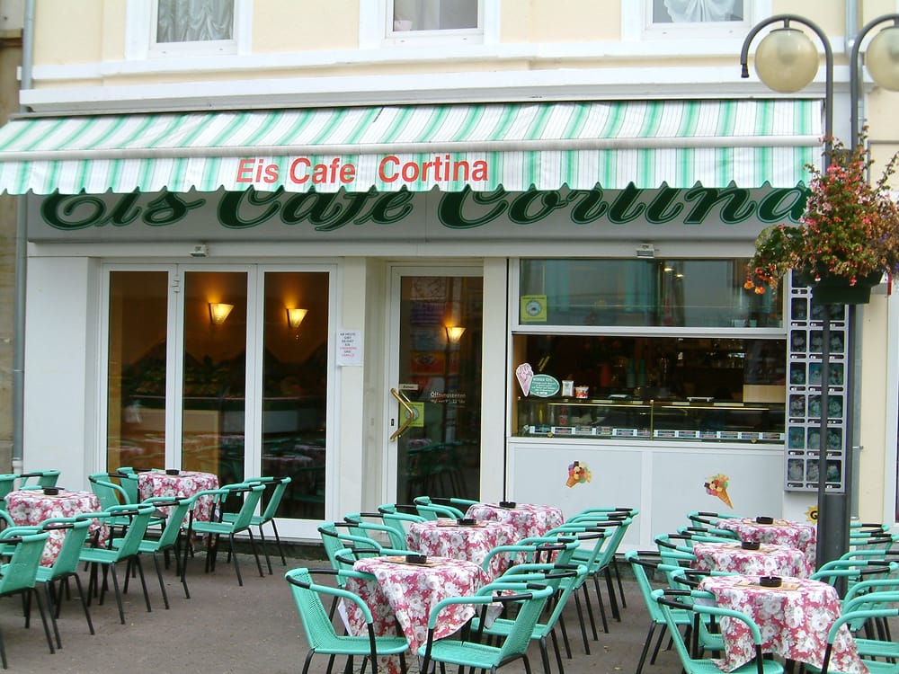 EISCAFE CORTINA - 13 Reviews - Vorstadt 1, Oberursel, Hessen, Germany ...