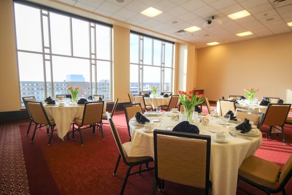 FLUNO CENTER - Updated December 2025 - 16 Photos & 22 Reviews - 601 ...