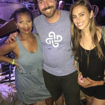 CHEF MUMSIE - Updated June 2024 - 48 Photos & 18 Reviews - Dana Point ...