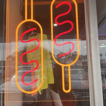 TWO HANDS FRESH CORN DOGS - 43 Photos & 13 Reviews - 4796 Beechnut St ...