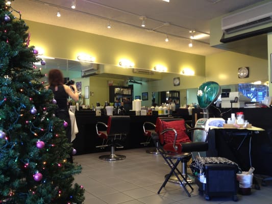 MONA BEAUTY SALON - Updated December 2025 - 16 Reviews - 1575 S ...