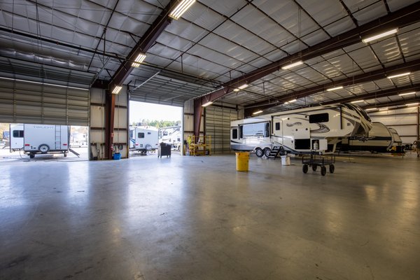 BLUE COMPASS RV HOUSTON - Updated November 2024 - 52 Photos & 52 ...