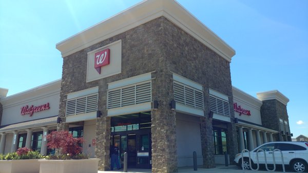 WALGREENS - Updated December 2024 - 16 Photos & 10 Reviews - 2200 W ...