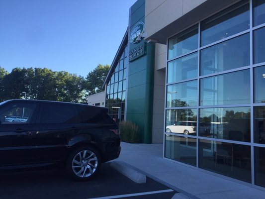 LAND ROVER PEABODY - Updated December 2025 - 28 Photos & 58 Reviews ...