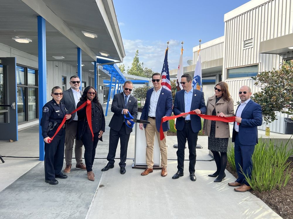 THE ANNEX - Updated April 2024 - 13 Photos - 15445 Lansdowne Rd, Tustin ...