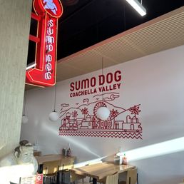 SUMO DOG - Updated January 2026 - 146 Photos & 140 Reviews - 49-830 ...